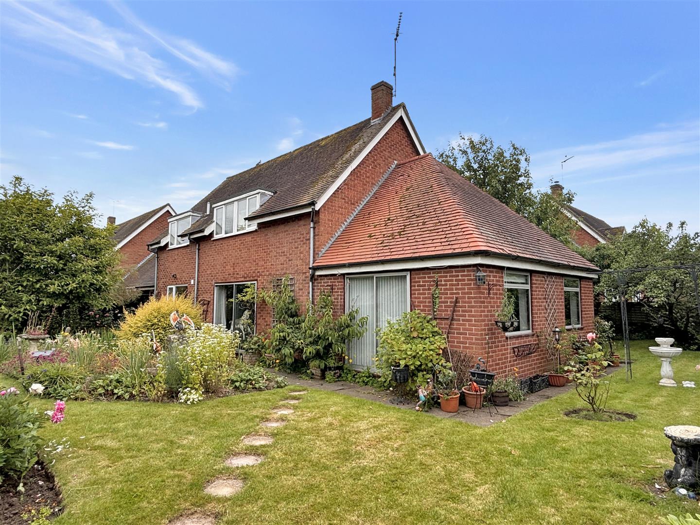 Properties For Sale in Wellesbourne | Peter Clarke